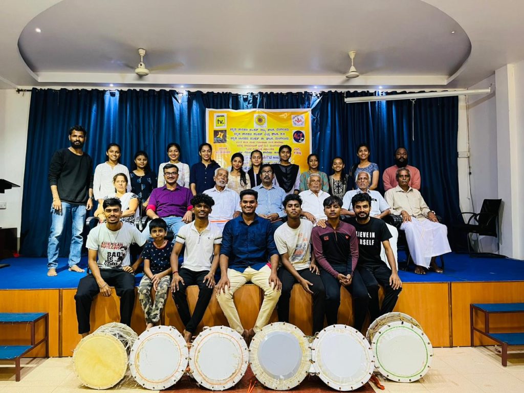 A Workshop on Veeragase Dance form 2022-23 – Govinda Dasa College